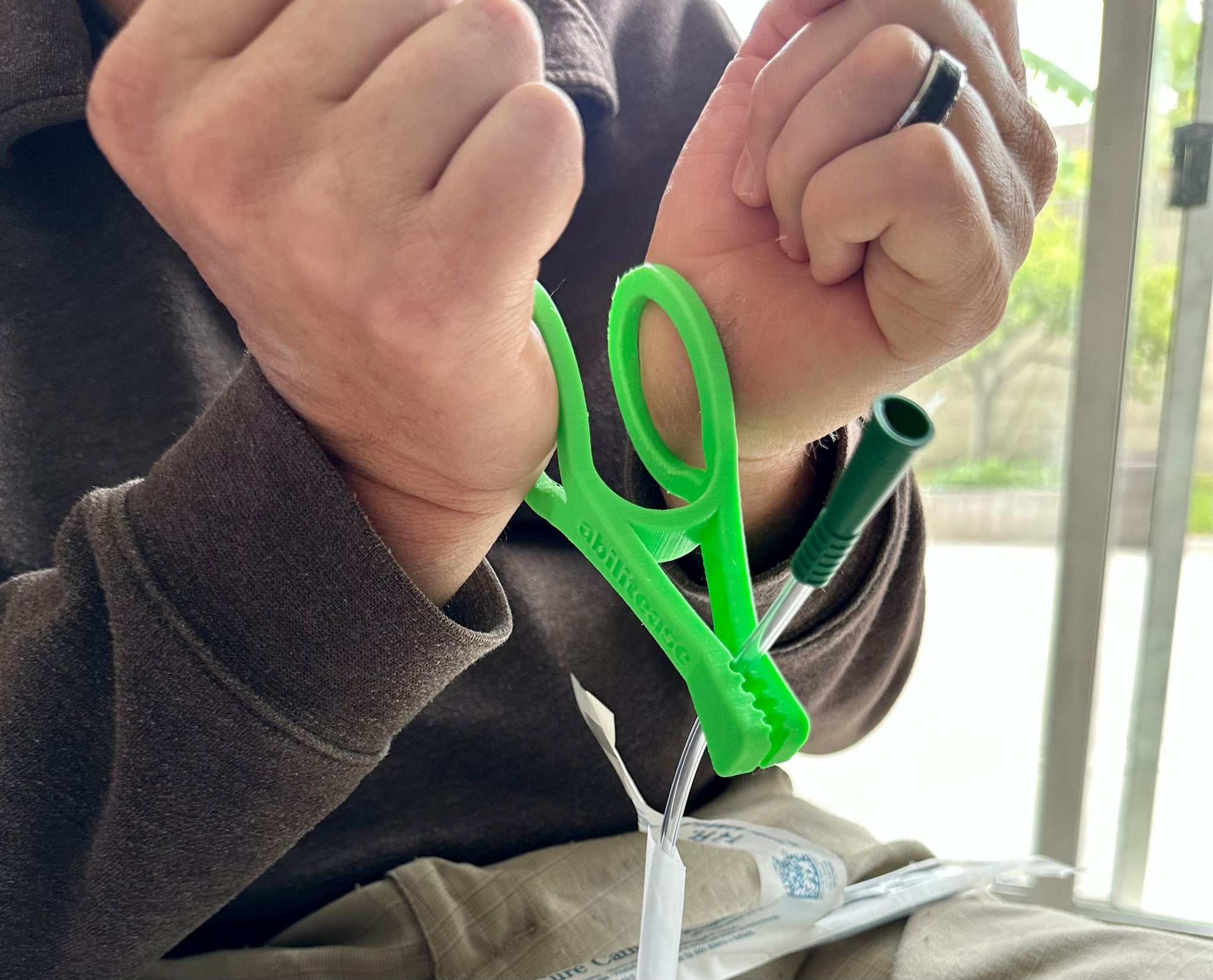 Urinary Catheter Clamp – Abilitease Adaptive